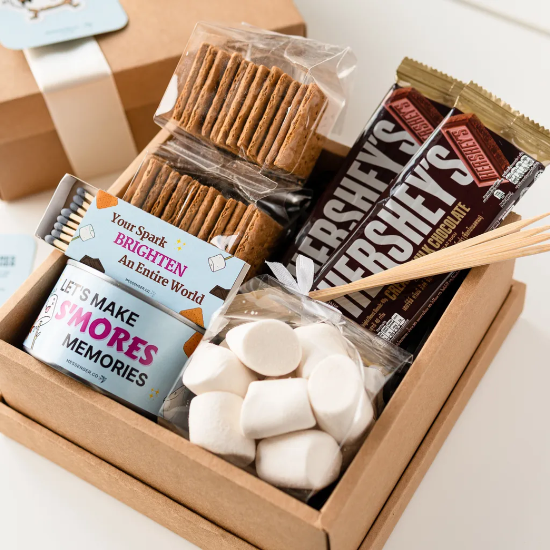 Campfire Gift Set - Marshmallows, Biscuits & Bonfire Toaster ...
